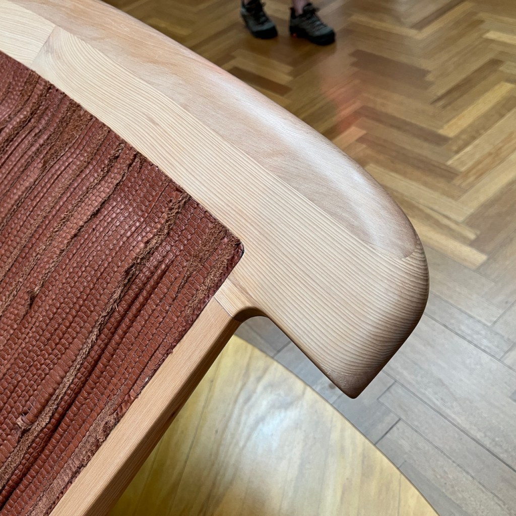 Kangaroo Sofa | Modern Australian design