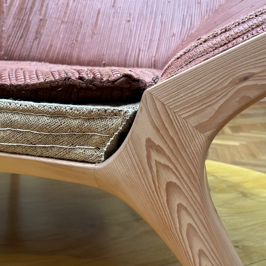 Kangaroo Sofa | Modern Australian design