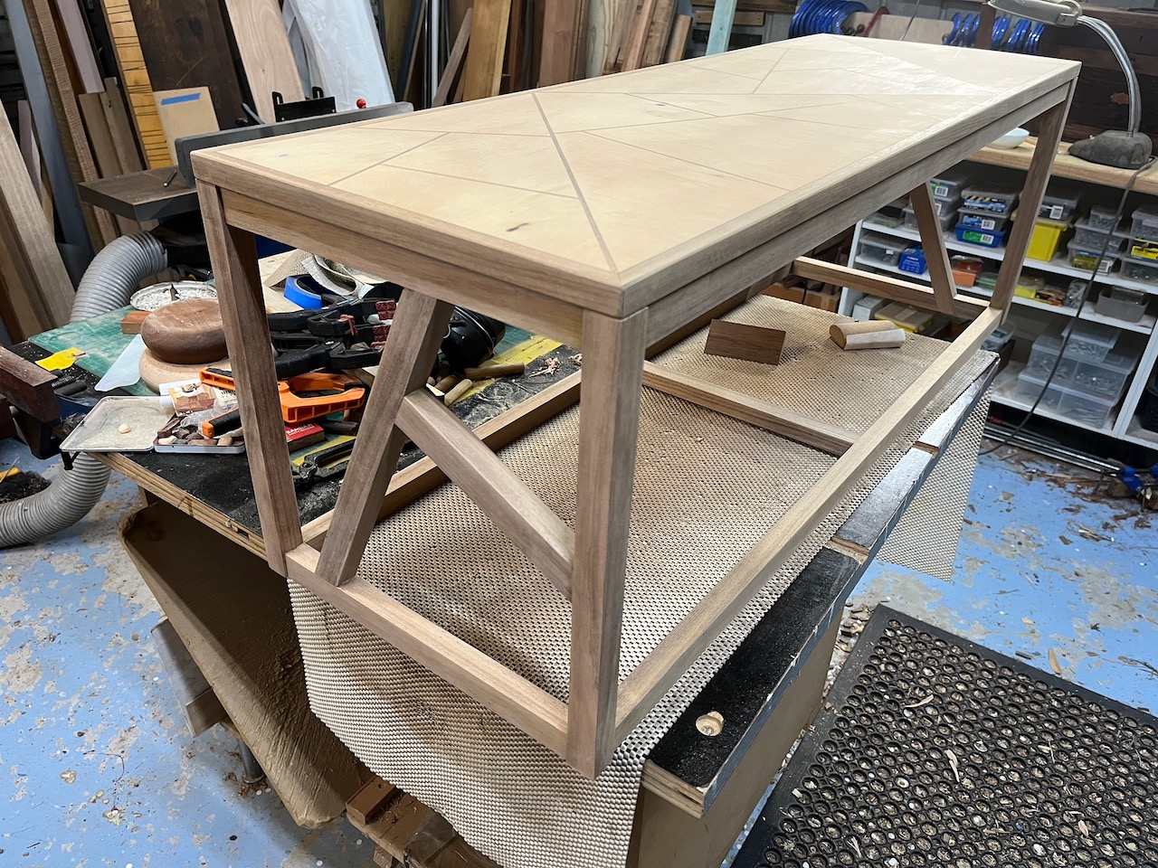 Kangaroo Sofa | Modern Australian design