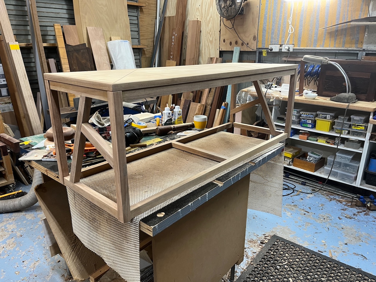 Kangaroo Sofa | Modern Australian design